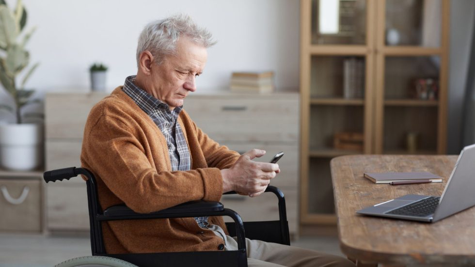 Smart Technology for Seniors: A Solution for Independent Living - S3 Europe